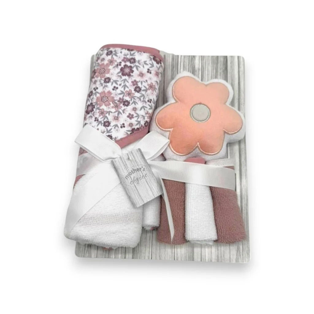 BATH SET NEWBORN PINK FLORAL – NIKKI'S The Gift Shop
