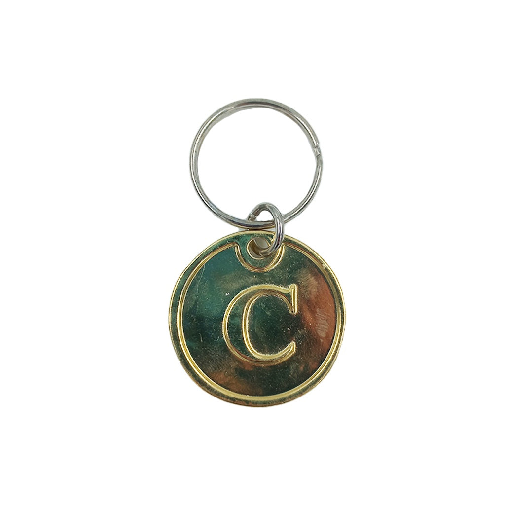 C KEYRING ROUND GOLD – NIKKI'S The Gift Shop